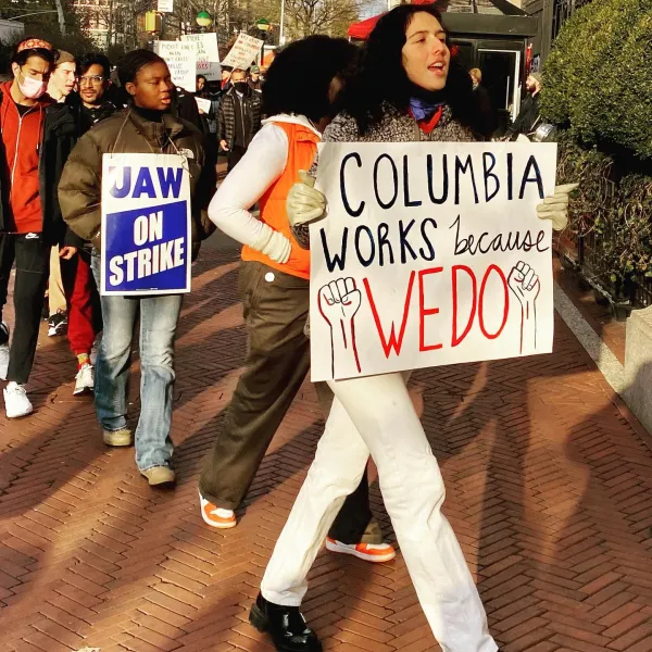 Columbia University Student Workers End Strike With Tentative Contract ...