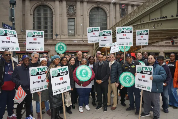TWU Local 100 Members Gather at Grand Central to Fight MTA Service Cuts ...